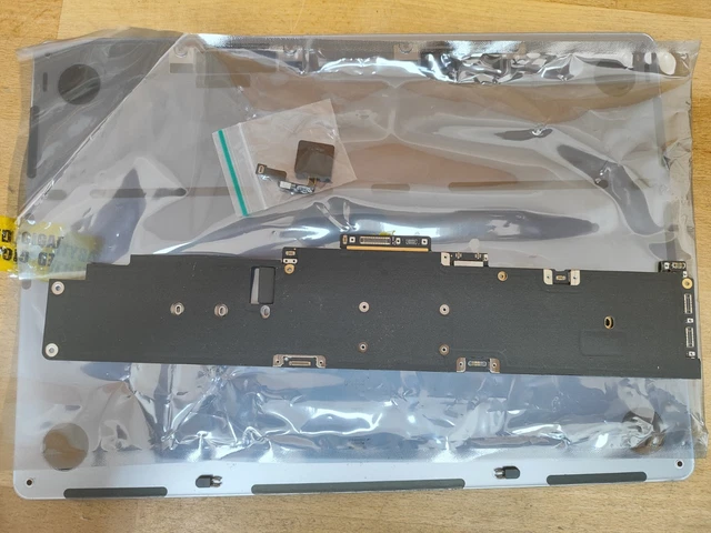 APPLE MACBOOK AIR 13" A2681 Logic Board 8CPU/10GPU M2 8GB 256GB £295.00 ...