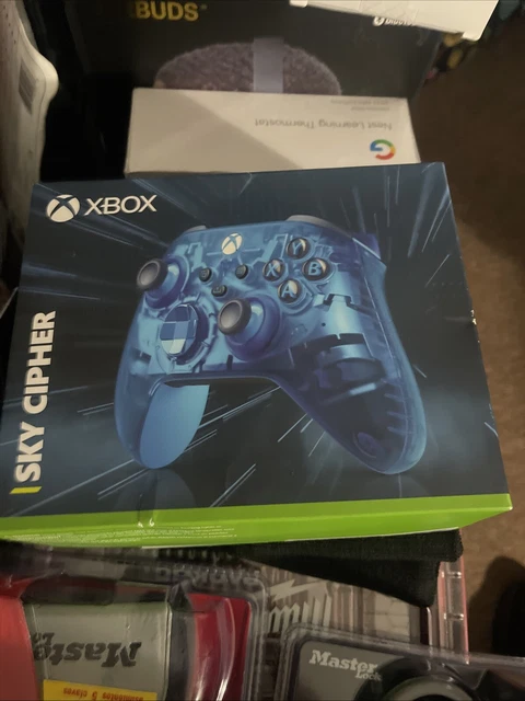 MICROSOFT XBOX WIRELESS Controller Sky Cipher Special Edition Wireless ...