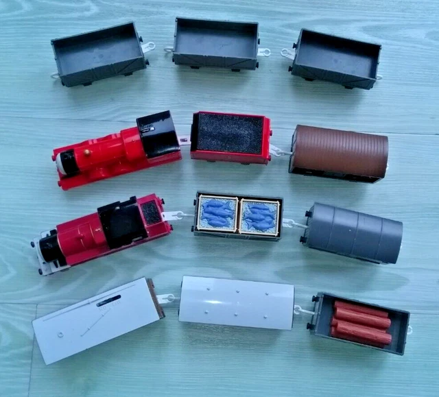 TOBY/ARTHUR/JAMES/BERTIE/BULGY-TOMY TRACKMASTER THOMAS & Friends Trains ...