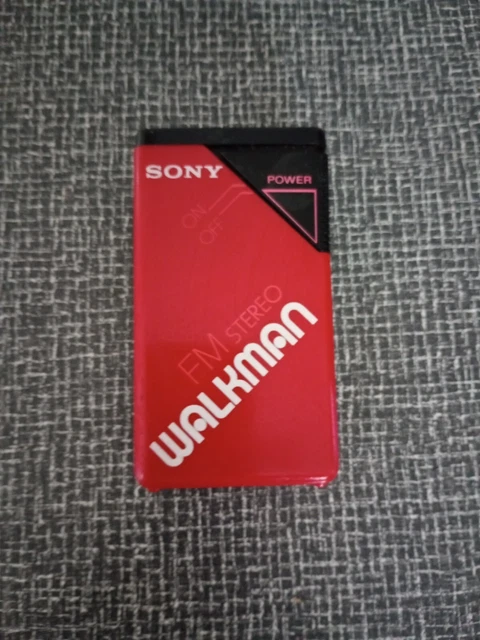 RARE!!! - VINTAGE SONY FM STEREO WALKMAN RADIO RED SRF-20w EUR 13,54 ...