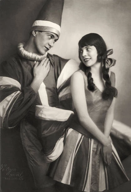 FAMOUS AUSTRIAN BALLET Dancer Ballerina Tilly Losch c1930 9 Old Photo ...