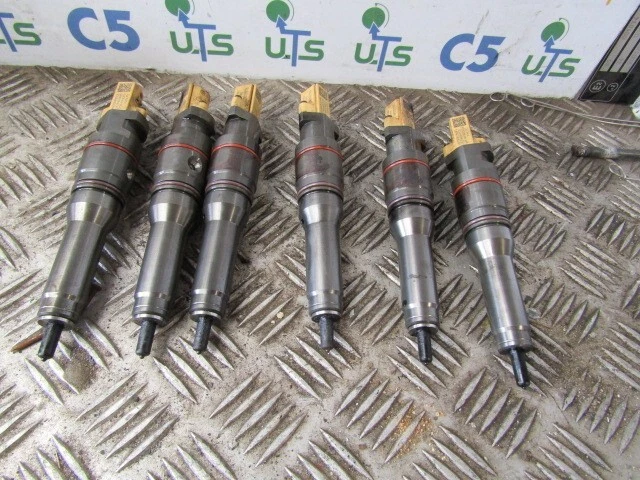 DAF XF MX13 480 Euro 6 Injectors P/No 2047600 / 2411620 / 173557864 £ ...