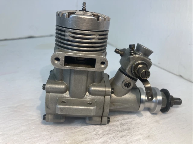 VINTAGE IRVINE 40 Two Stroke Rc Glow Model Airplane Engine £71.51 ...