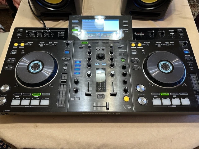 PIONEER XDJ-RX ALL in One Rekordbox Double Deck Controller With Rokit 6 ...