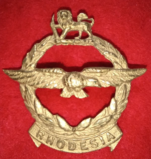 ORIGINAL RHODESIAN AIR Force (Royal Rhodesia) WW2 RAAF Cap Badge 3083 ...