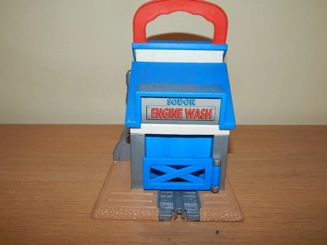 THOMAS THE TANK Engine Take And Play Sodor Engine Wash £6.00 - PicClick UK