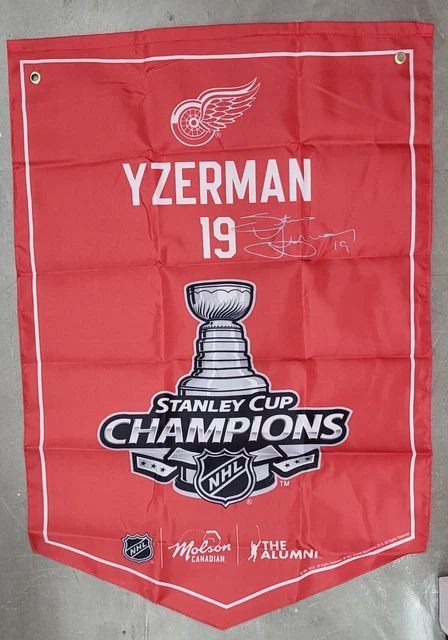 MOLSON NHL ALUMNI Banner 22X33" Detroit Red Wings Steve Yzerman $20.00 ...