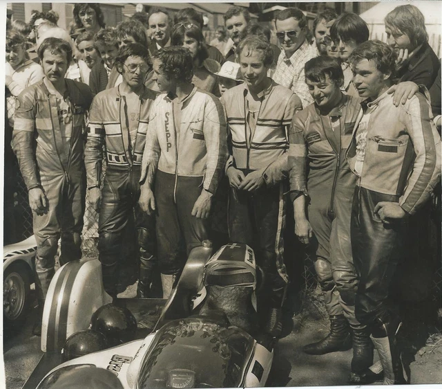 VINTAGE. ISLE OF Man Tt Sidecar Races. 1976. Greasley. Hobson. Huber ...