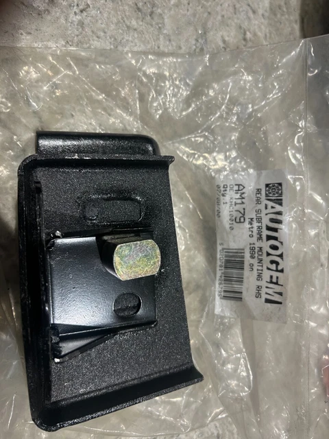 ROVER METRO RHS REAR SUBFRAME MOUNTING AM179 1990 onwards £10.03 ...