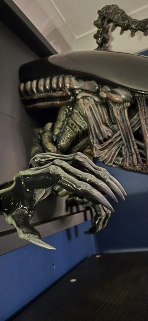 ALIEN SKULL HEAD 3D printed Xenomorph art hand painted. realistic. 48cm ...