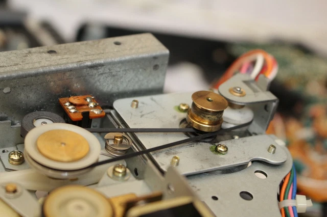 BANG AND OLUFSEN B&O Beocenter 2200 tape deck cassette player rubber ...