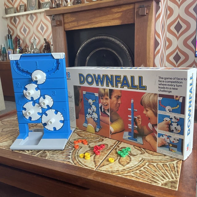 VINTAGE DOWNFALL BOARD Game 1977 Long Box Edition MB Games COMPLETE ...