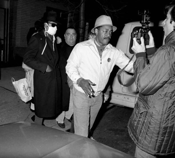MICHAEL JACKSON FRANK DiLeo at Little Shop of Horros Premiere, - 1986 ...