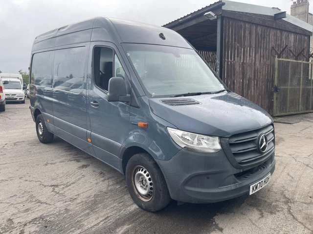 2020 MERCEDES-BENZ SPRINTER 85kW 55kWh Progressive Van Auto PANEL VAN ...