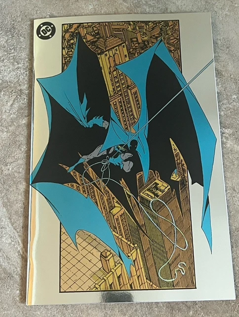 DETECTIVE COMICS 575 Todd McFarlane Batman NYCC 2025 Virgin Foil ...