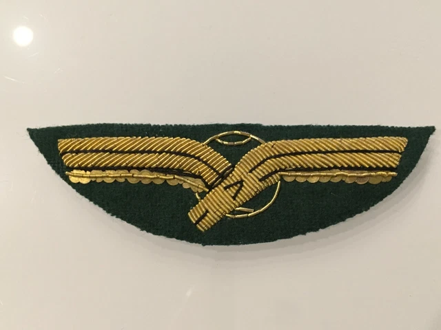 AIR AFRIQUE AIRLINES PILOT CAPTAIN UNIFORM WING BADGE 1980s PATCH £37. ...