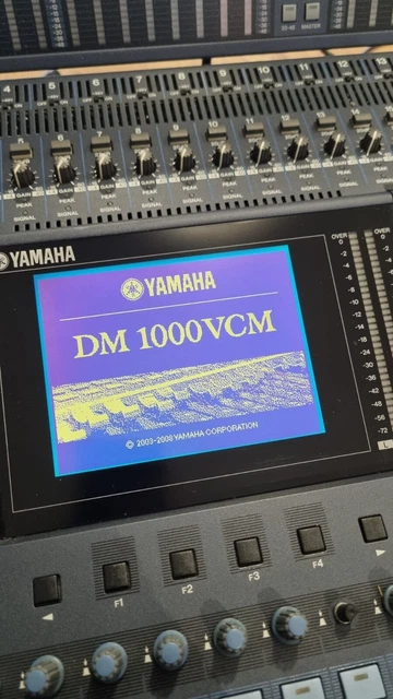 TABLE DE MIXAGE Numérique YAMAHA DM 1000 VCM, très bon état EUR 990,00 ...
