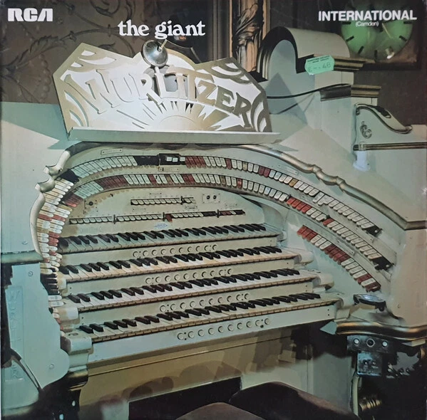 LEON BERRY - At The Giant Wurlitzer Pipe Organ (LP) EUR 27,21 - PicClick FR