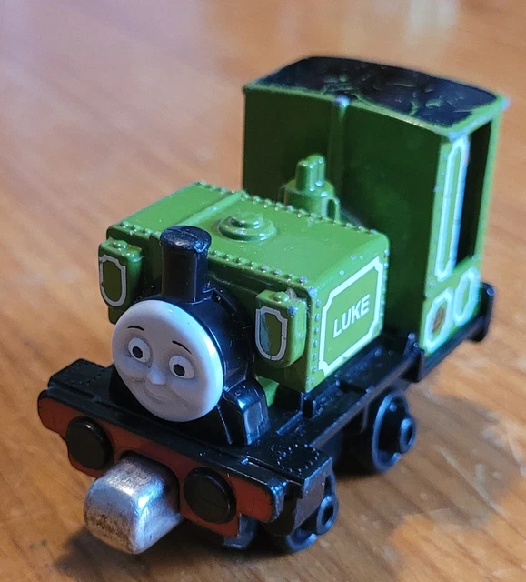 THOMAS THE TANK Engine Take n Play trains - Luke £4.50 - PicClick UK