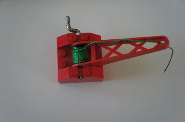 LEGO X559C01 BB0072 LegoString Reel Winch 4 x 4 x 2 with Sloped Top ...