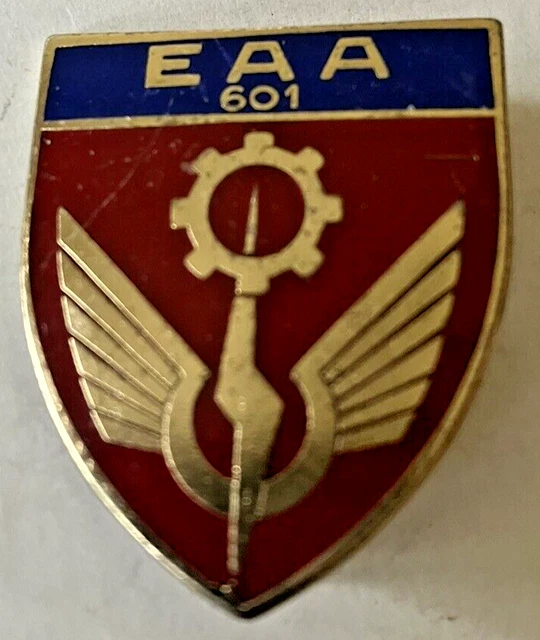 INSIGNE MILITAIRE ARMEE de l'AIR : "ENTREPOT DE L'A. de l'AIR 601 "DRAGO P. A665 EUR 4,99 ...