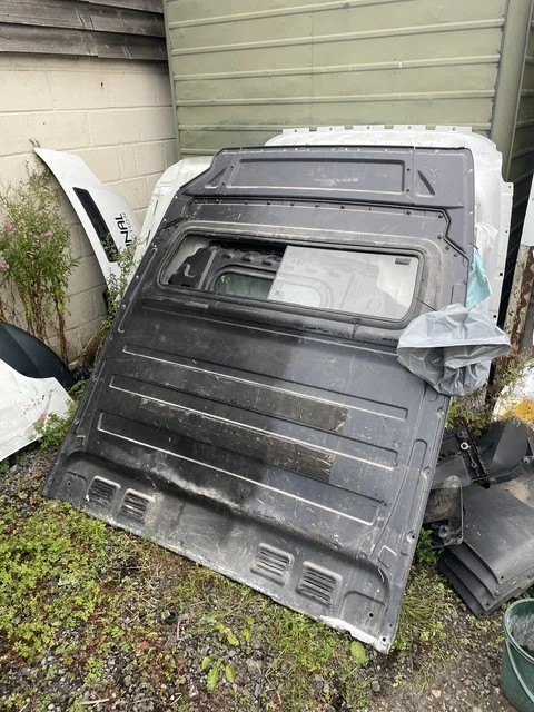MERCEDES SPRINTER VW Crafter Bulkhead With Windows 07-17. Cab Divider ...