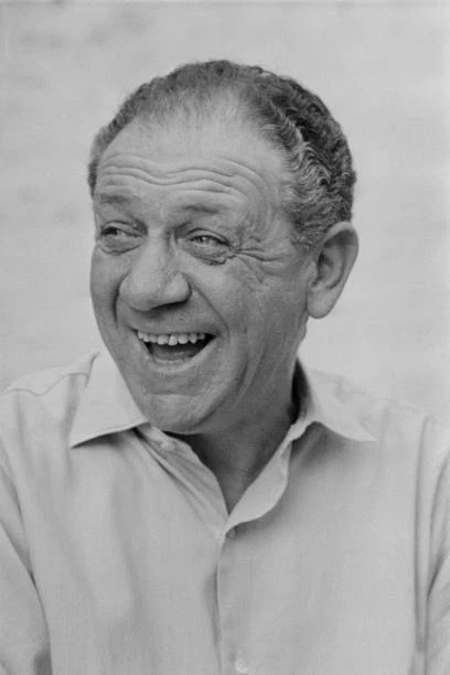 SOUTH AFRICAN BORN British Actor Sid James 1964 OLD PHOTO EUR 6,52 - PicClick FR