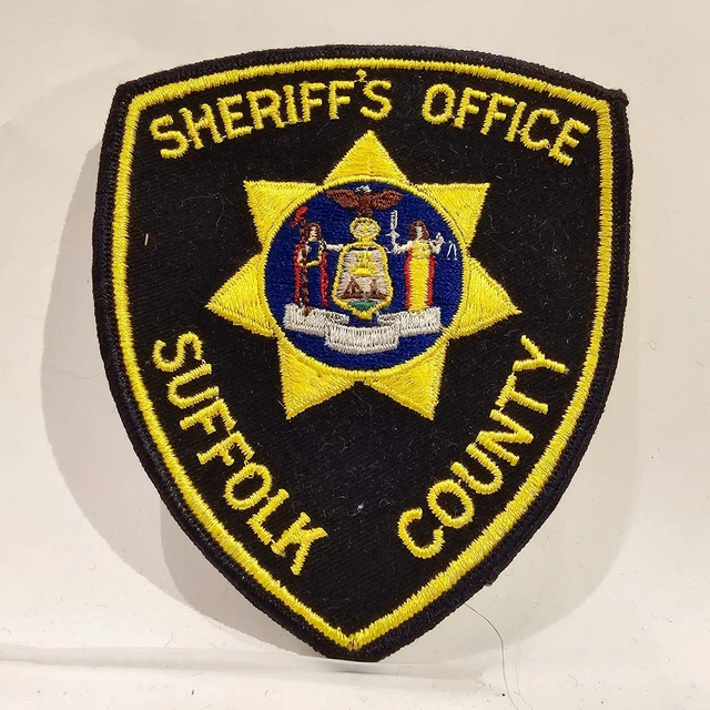 OBSOLETE POLICE BADGE Patch Suffolk County Sheriff's Office $7.26 ...