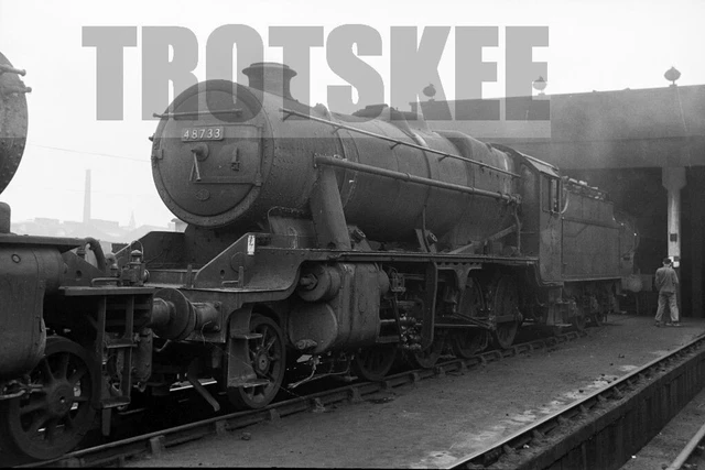 35MM NEGATIVE BR British Railways Steam Loco 48733 Class 8F-A Bescot ...