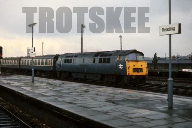 35MM SLIDE BR British Railways Diesel Loco Class 52 D1053 Reading 1976 ...