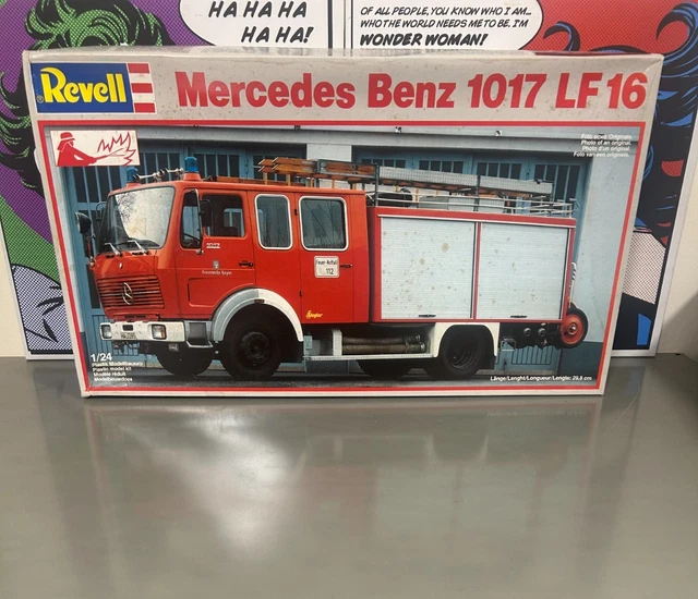 NEW REVELL MERCEDES Benz 1017 Lf16 Fire Engine Model Kit 1:24 Scale £42 ...