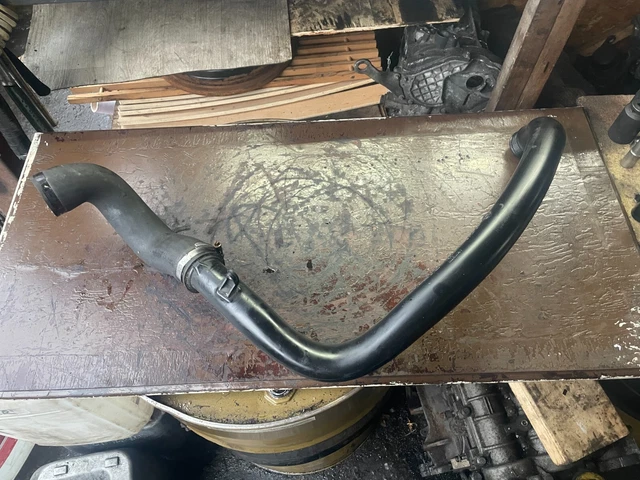 VOLVO V70 S60 Xc70 Xc90 Petrol Turbo Intercooler Hose Pipe 8638967/00 ...