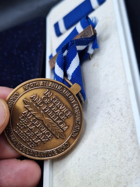 BUNDESWEHR NATO ORDEN Former Yugoslavia Militaria Auszeichnung IFOR ...