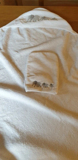 JOHN LEWIS SAVANNA Elephant Hooded Towel and Mitt, White £7.99 ...