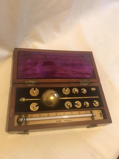 VINTAGE HYDROMETER ORIGINAL Specific gravity measuring instrument £95. ...