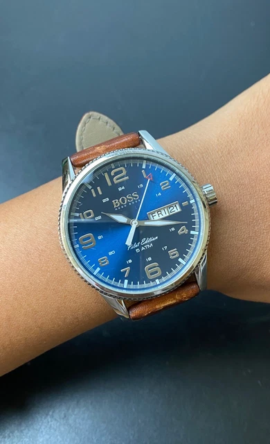 MONTRE CALENDRIER HOMME Hugo Boss Pilot Edition avec bracelet en cuir ...