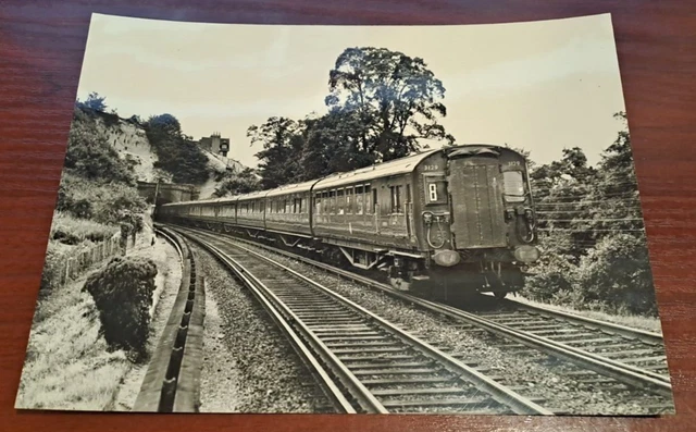 SR 4-COR 3129 near Guildford Official British Railways 1958 8" x 6 ...