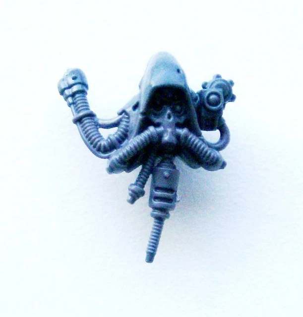 WARHAMMER 40K ADEPTUS Mechanicus Tech Priest Dominus Head (B) £5.00 ...