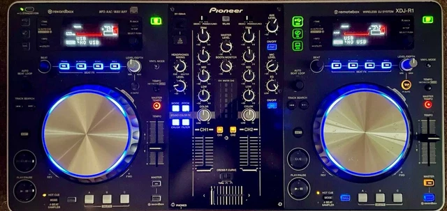 PIONEER XDJ-R1 ALL-IN-ONE DJ system with remotebox comes with flight ...