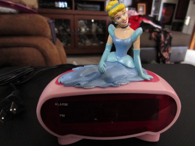 CINDERELLA DIGITAL ALARM Clock Disney Princess Pink Model DC94530 £17. ...