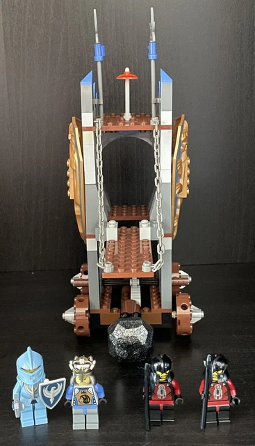 LEGO SET 8875 King’s Siege Tower. Missing 1 Sword. Used. Knights ...
