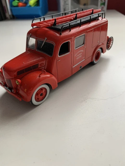 HACHETTE COLLECTION CAMIONS et véhicules de sapeurs-pompiers numéro 16 ...