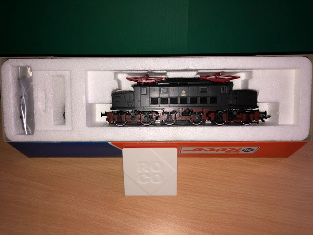 ROCO LOCOMOTORE ELETTRICO FS E626.076 con biellino. Livrea Nera ...