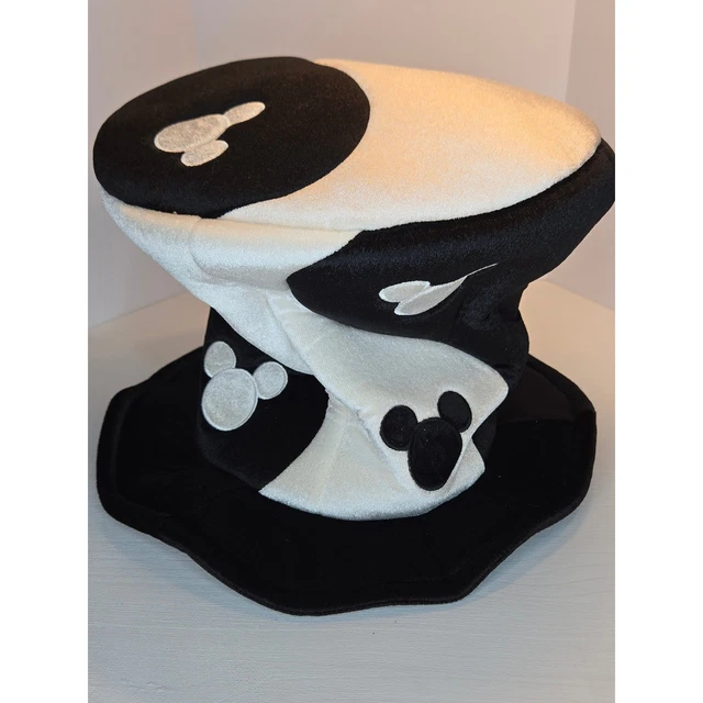 DISNEYLAND WALT DISNEY World Mickey Mouse Yin Yang Velvet Top Hat Mad ...