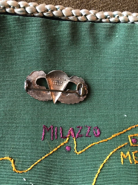 WW2 ORIGINAL AIRBORNE Theater-Made British/Ludlow Marked Pin Back Jump ...