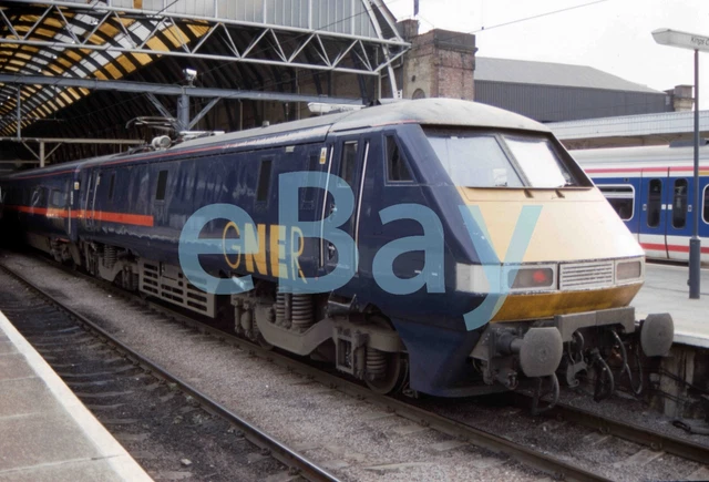 35MM RAILWAY SLIDE of Class 91 91016 @ Kings Cross Copyright to Buyer £ ...