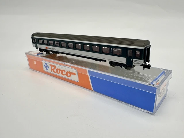 ROCO 24331 N Gauge SBB CFF FFS 2nd Class Passenger Coach Boxed #D101 £ ...