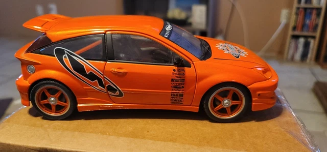 MATTEL HOT WHEELS 1/18 Scale Diecast 2000 Ford Focus Wing West Custom ...
