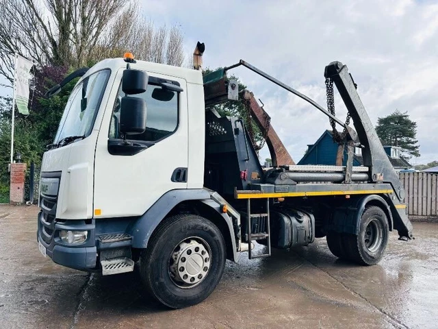 DAF LF250FA 4X2 Skip Lorry *Year 2014* C/W Manual Gear Box *Mot'd July ...