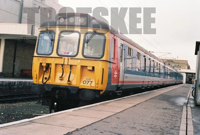 SET OF 35MM Colour Negatives BR British Rail EMU Electric Multiple Unit ...